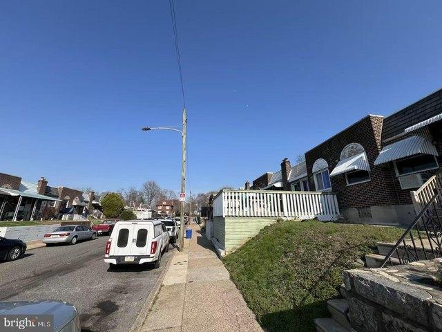 5105 Walker St, Philadelphia, PA 19124