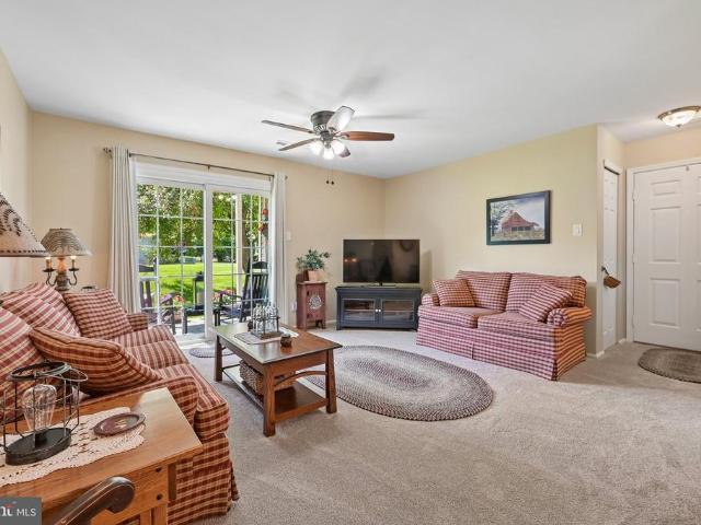 5105A Adelaide Drive