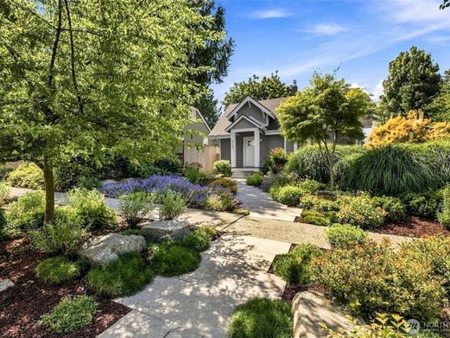 5106 N Defiance St, Tacoma, WA 98407