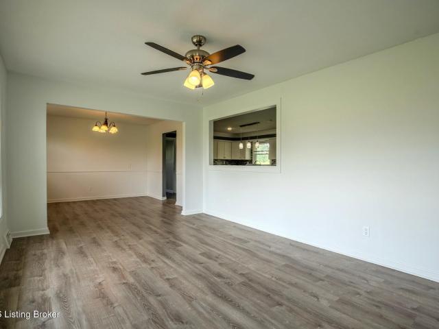 5106 Bardstown Rd