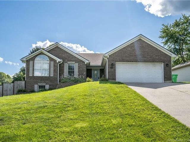 5106 Everett Ave, Floyds Knobs, IN 47119