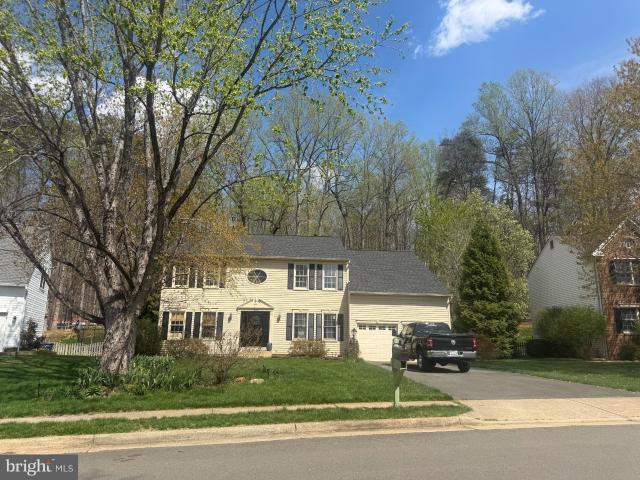 5106 Leatherback Rd, Woodbridge, VA 22193 | MLS #VAPW2115