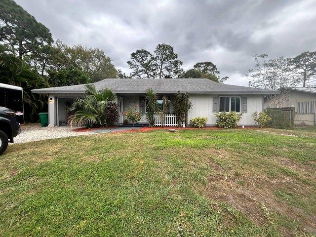 5106 Palm Dr, Fort Pierce, FL 34982