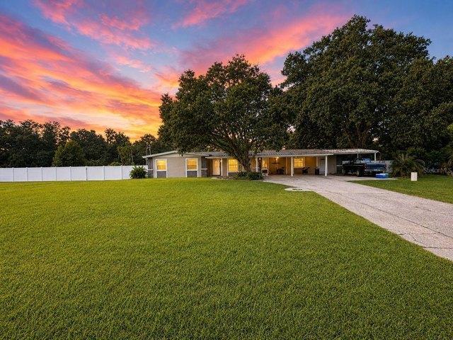5106 Thonotosassa Rd, Plant City, FL 33565