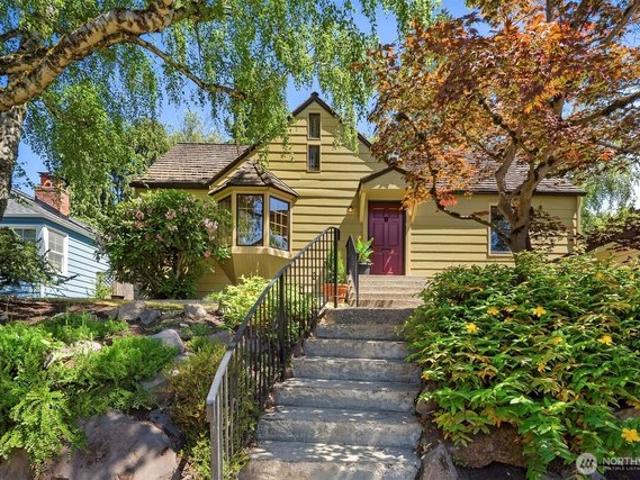 5106 47th Ave NE, Seattle, WA 98105