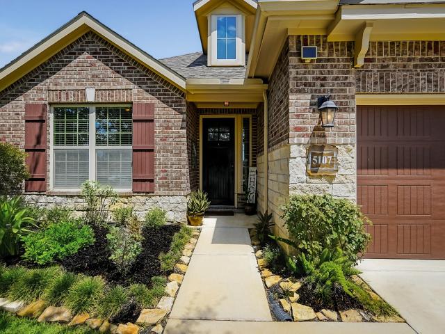 5107 Baroness Lane