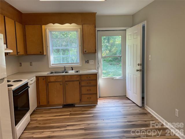 5107 Harris Farm Road