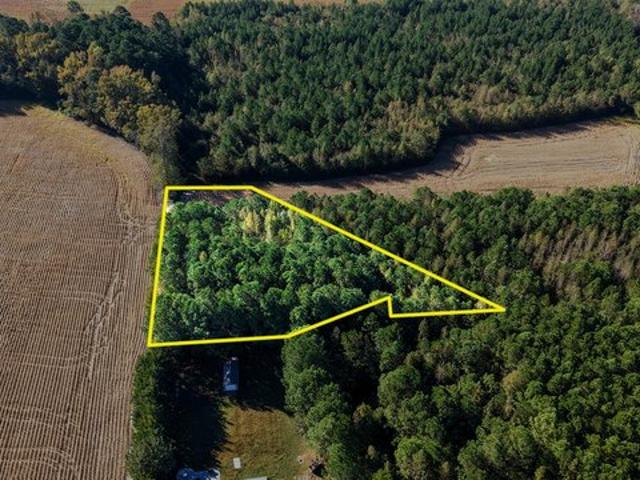 5107 Rainwater Rd, Lucama, NC 27851