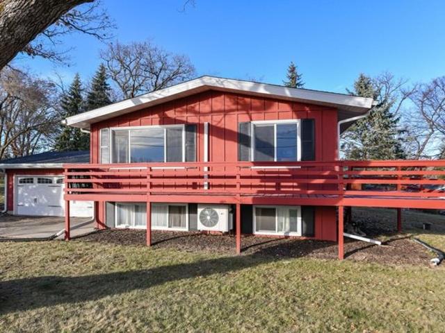 5107 South Shore Dr, Delavan, WI 53115
