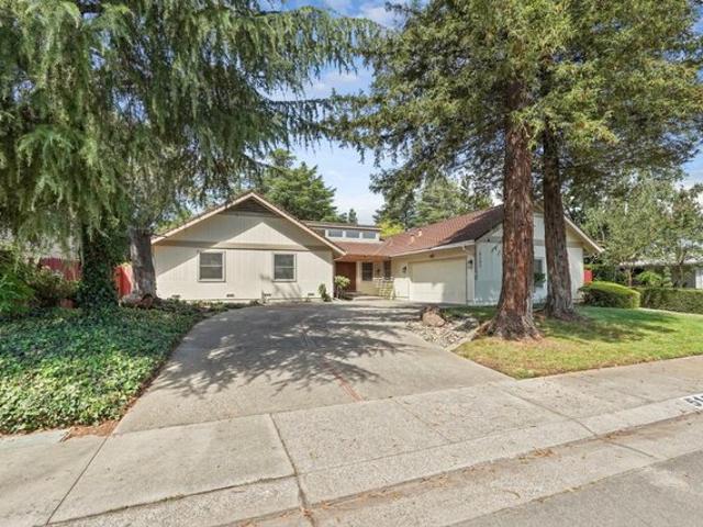 5107 Virtue Arc Dr, Stockton, CA 95207