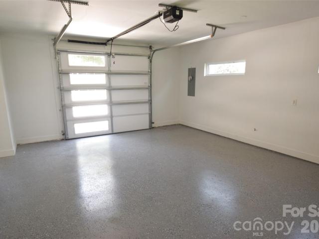 5108 Eaton Circle