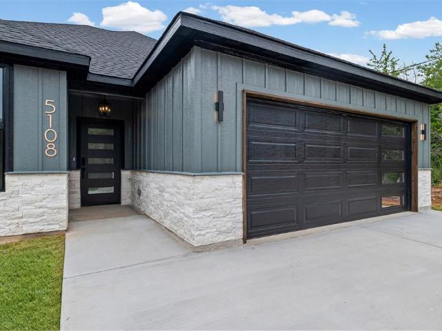 5108 Stoneridge Drive