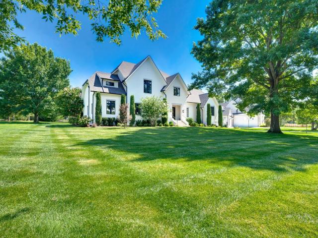 5108 Seward Rd