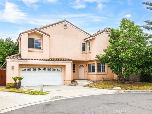 5108 W Napali Dr, Santa Ana, CA 92704