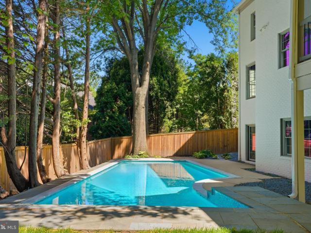 5108 52nd Ct NW, Washington, DC 20016 | MLS #DCDC2252