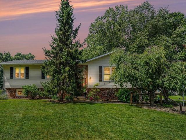 51093 Shady Ln, Elkhart, IN 46514