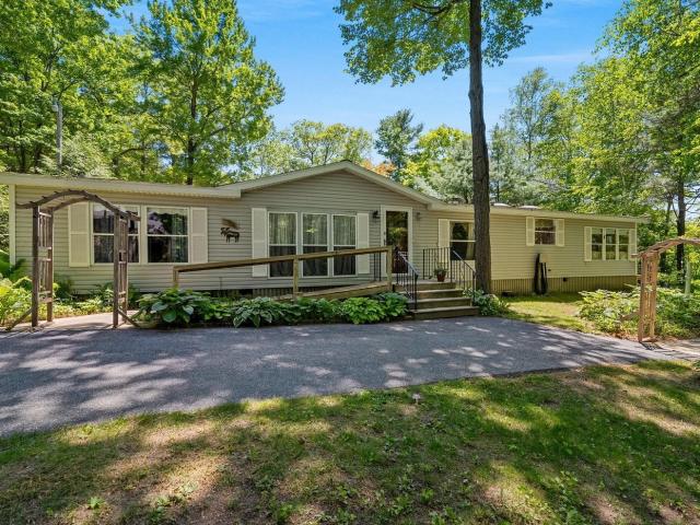 5109 machickanee lane