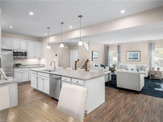 5109 Mann Rd, Toano, VA 23168
