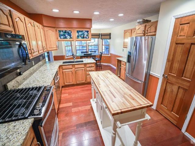 5109 N Weathers Court