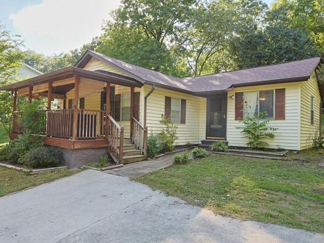 5109 Delashmitt Rd, Hixson, TN 37343