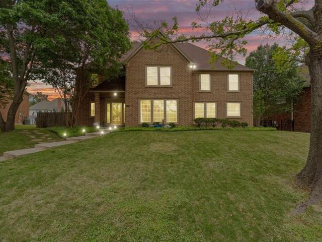 5109 Dewdrop Ln, Fort Worth, TX 76123