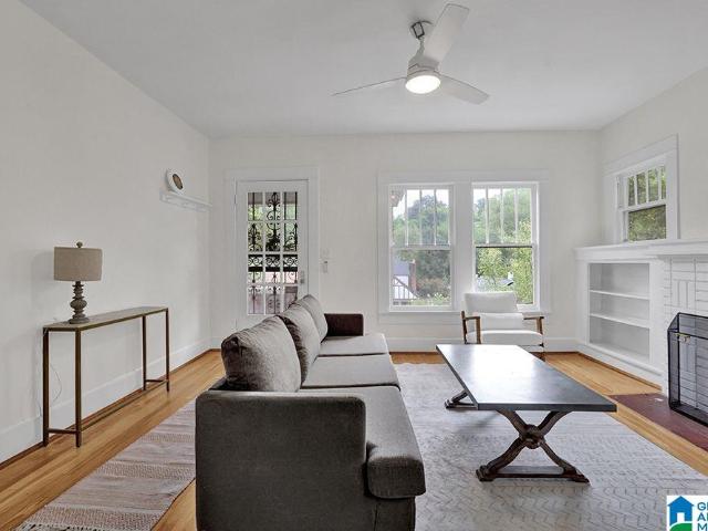 5109 S 8Th Terrace