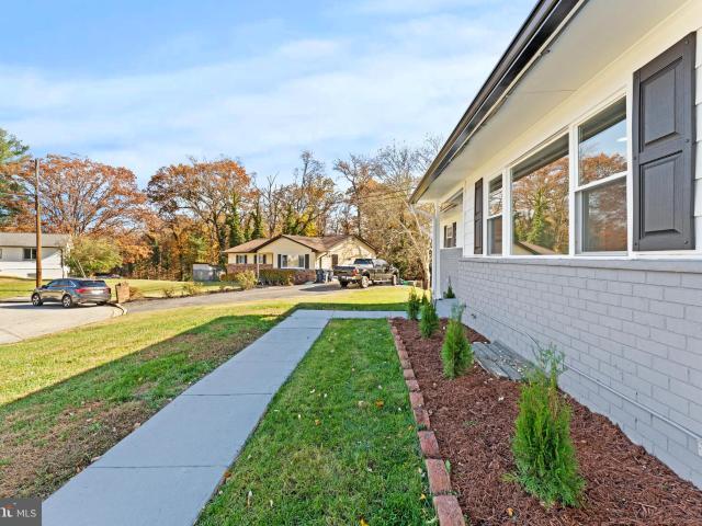 5109 Tyburn Ct, Temple Hills, MD 20748 | MLS #MDPG2190 | Compass