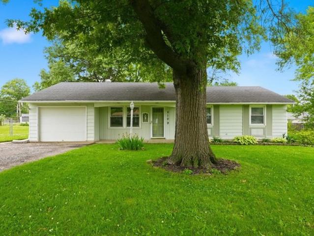 5109 Woodway Dr, Fort Wayne, IN 46835