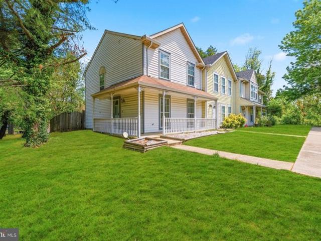 5100 Marlborough Pl, Upper Marlboro, MD 20772