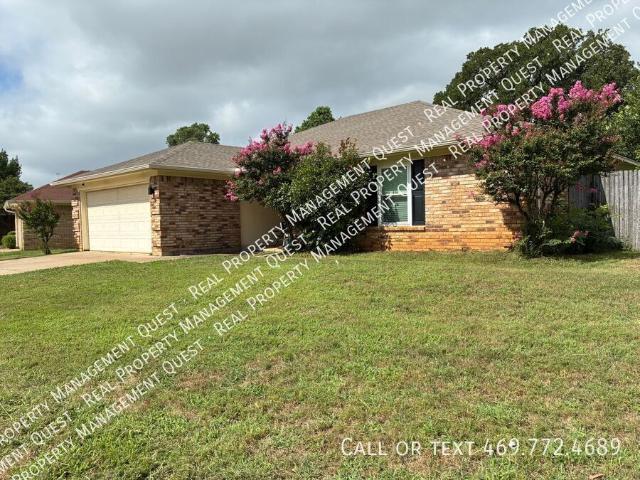 5100 Eagle Nest Dr, 4 beds, 2 full baths