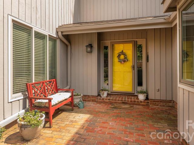 5100 Gamton Court