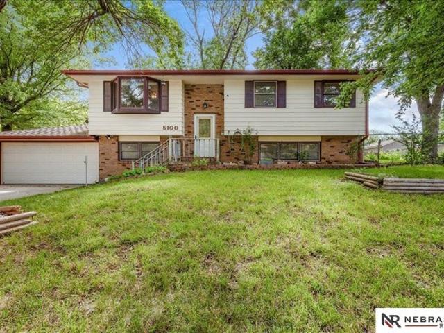 5100 S 62nd St, Lincoln, NE 68516