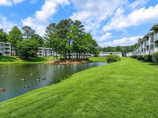 5100 W Mountain St, Stone Mountain, GA 30083