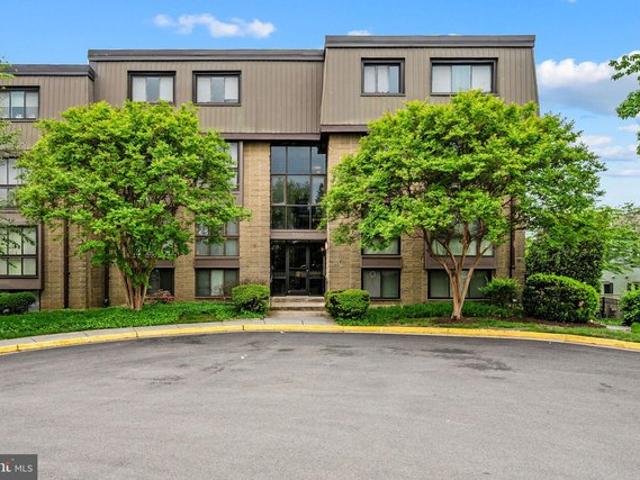 5101 Maris Ave Apt 401, Alexandria, VA 22304