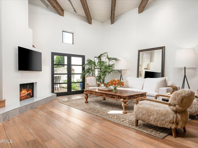 5101 N Casa Blanca Dr, Unit 217, Paradise Valley, AZ 85253 | MLS #6942 | Compass