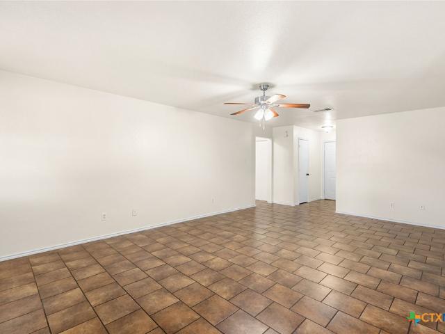 5101 Bridle Drive