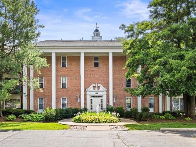 5101 Carriageway Dr Apt 205, Rolling Meadows, IL 60008