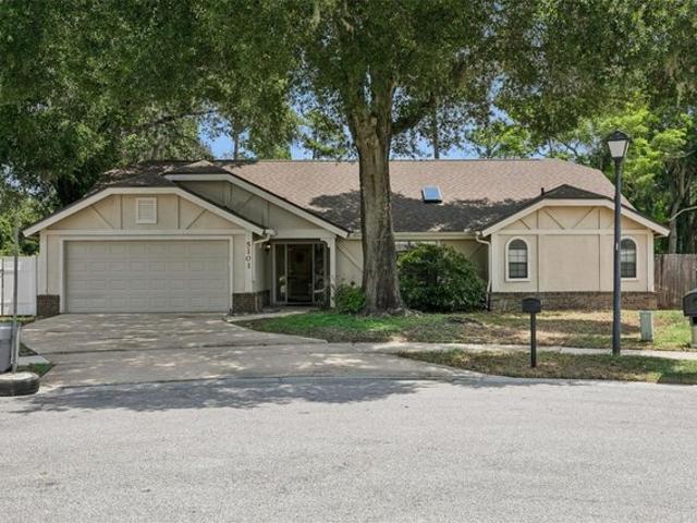 5101 Goldenwood Dr, Orlando, FL 32817