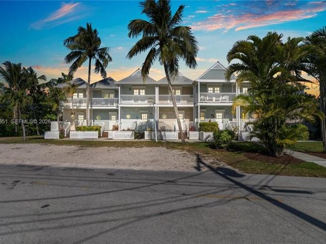 5101 Sunset Village Dr, Duck, FL 33050