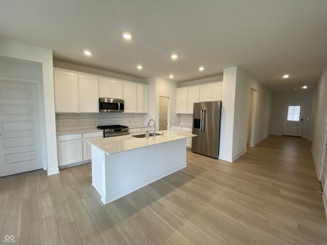 5102 Astor Way