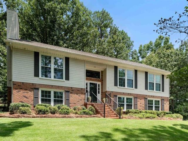 5102 Colonial Park Rd, Birmingham, AL 35242