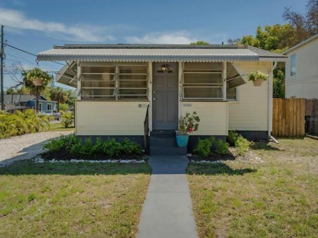 5102 Preston Ave S, Gulfport, FL 33707