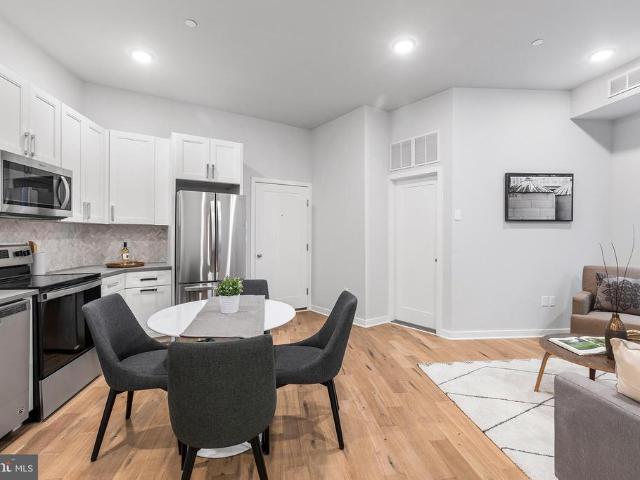 5102 Rochelle Avenue # 30