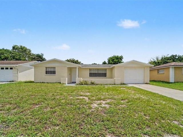 5102 School Rd, New Port Richey, FL 34653