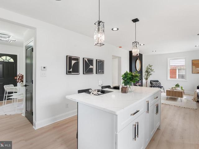 5102 The Alameda