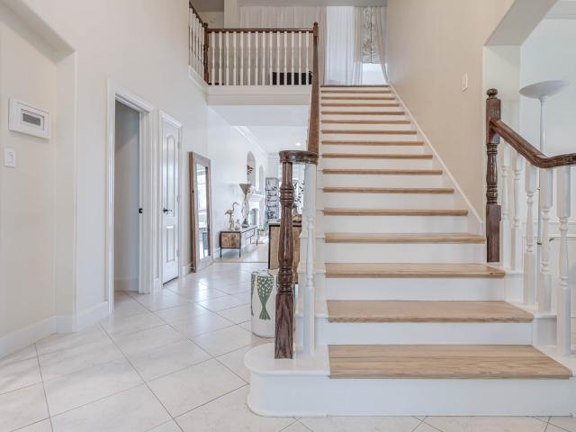 5103 Mariners Harbor
