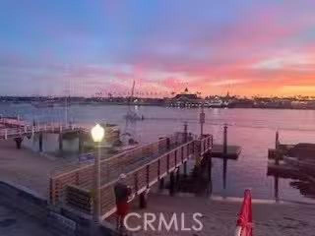 510 1/2 S Bay Front, Newport Beach, CA 92662 MLS# LG21231910