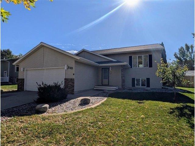 510 2nd Ave NW, West Fargo, ND 58078