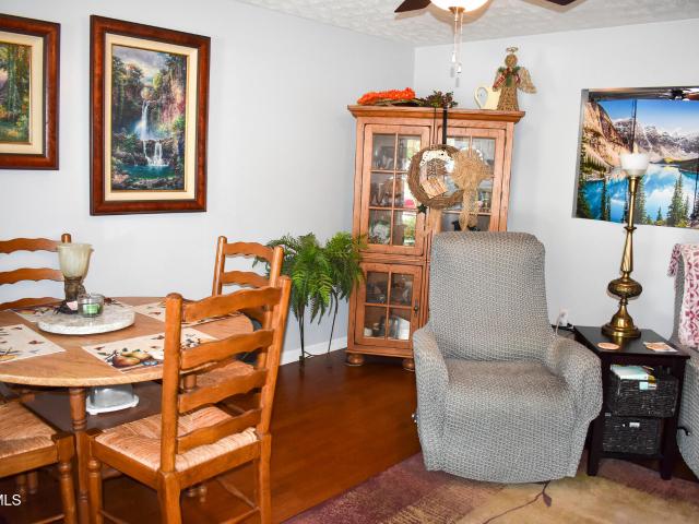 510 Colonial Road Unit 3rd