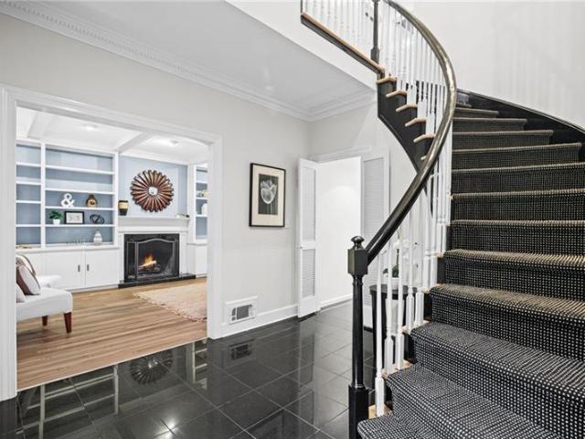 510 Clipper Trail